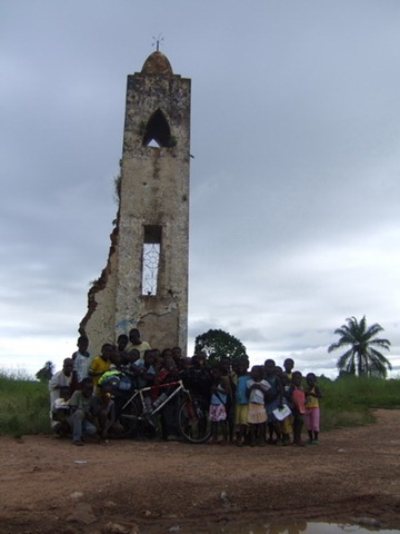 Luanda-Maputo by Bicycle: 8º Dia (Xá Muteba – Xamiquelengue)